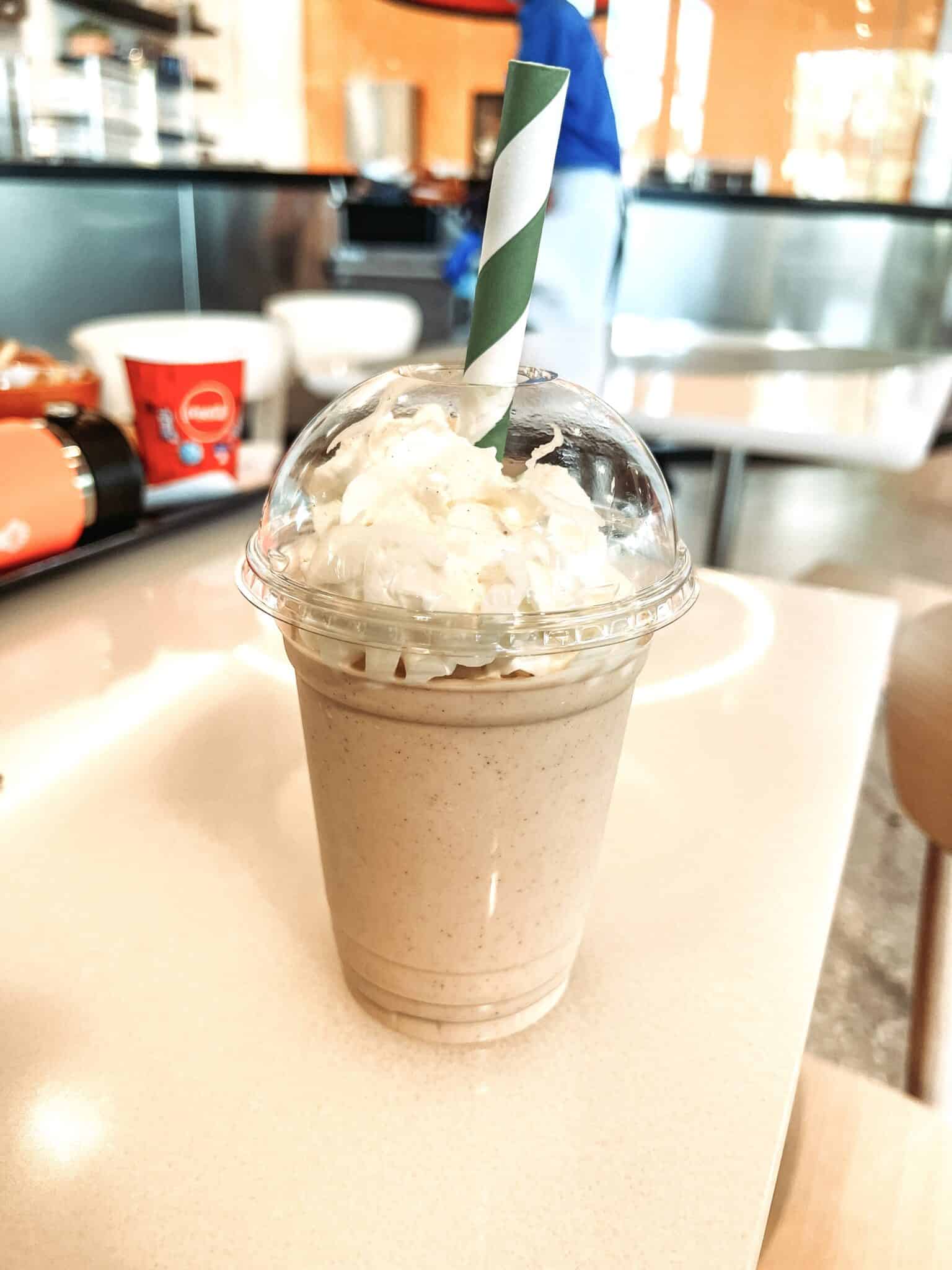 10 Best Ice Cold Snacks at Disney World - Urban Tastebud Disney
