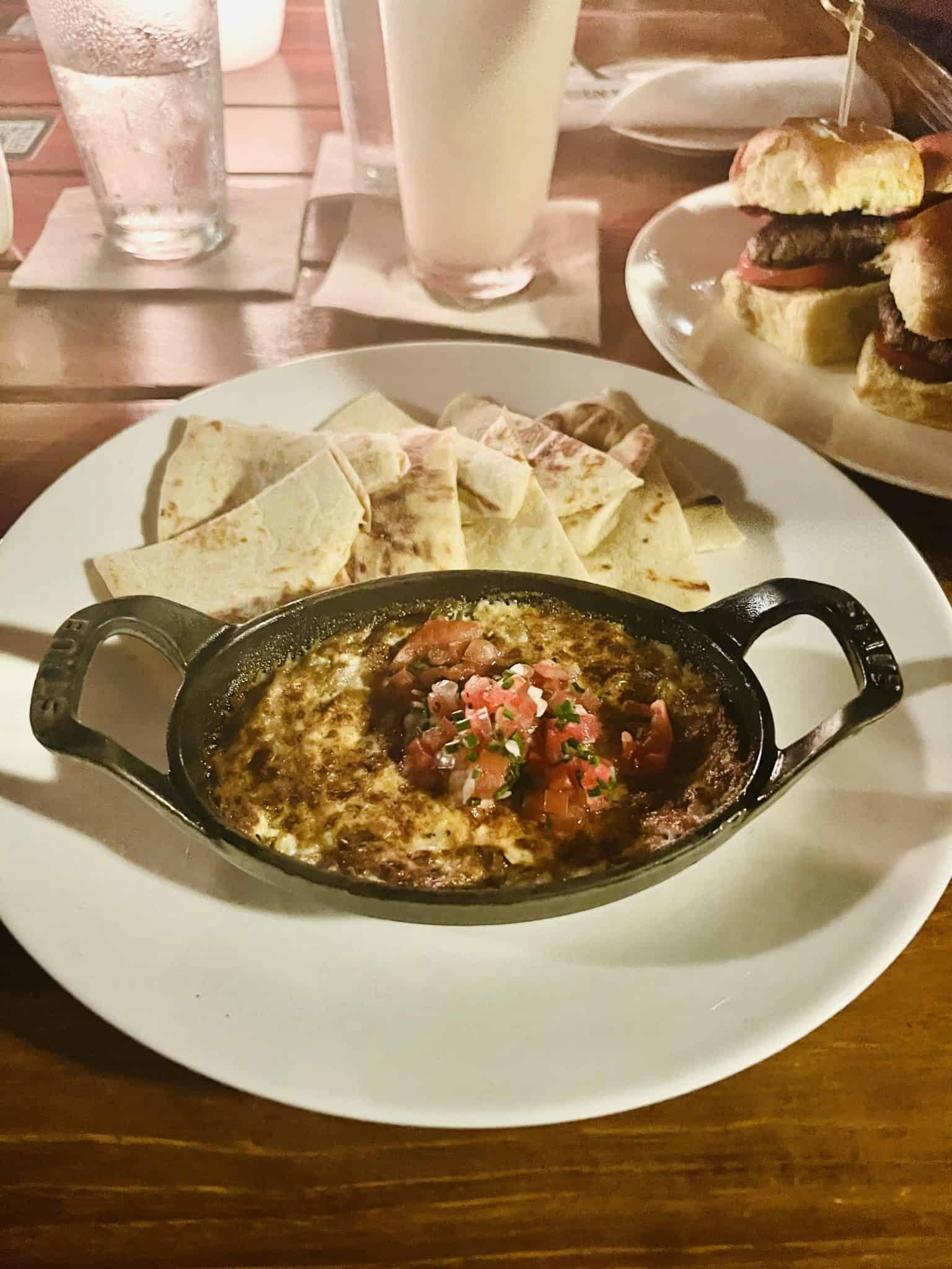 21 Best Food at Disney's Aulani Resort - Urban Tastebud Disney